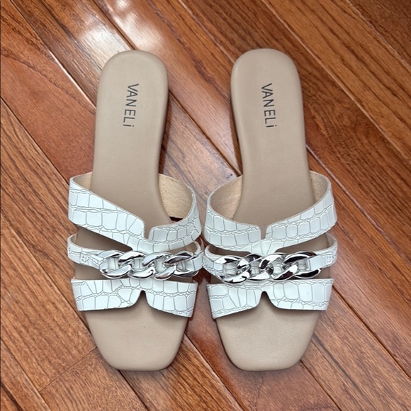 Vaneli | Shoes | Vaneli White Slide Sandals With Silver Chain | Poshmark